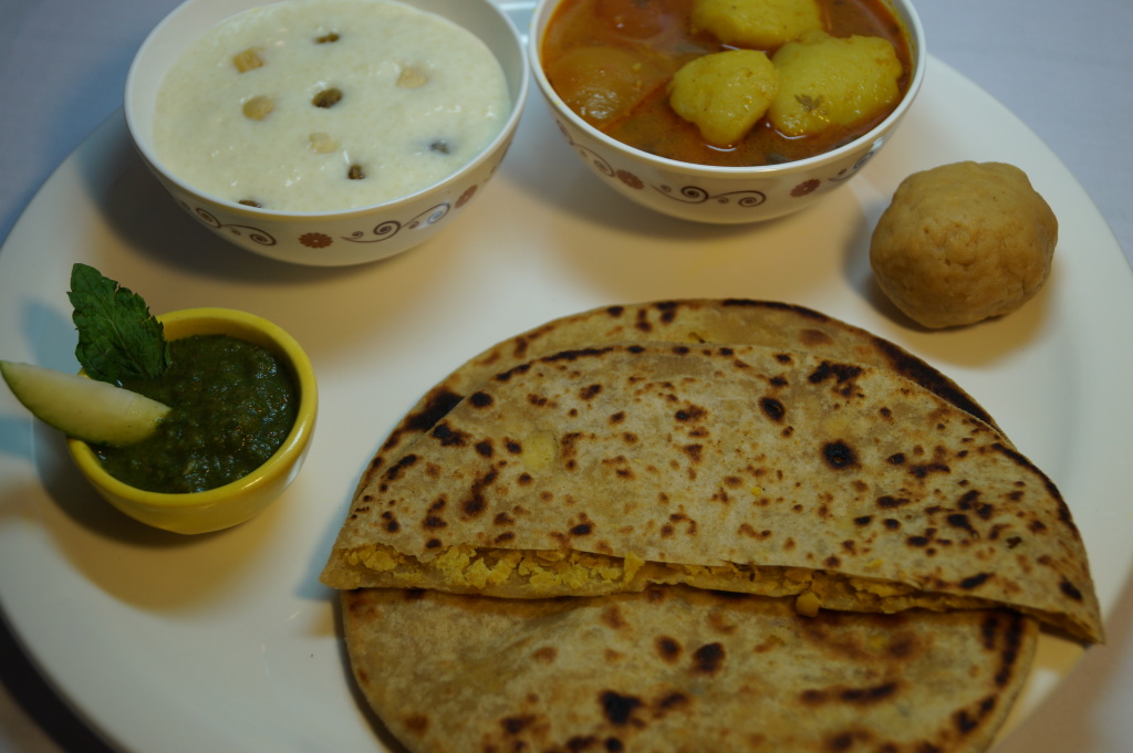 dal bhari puri - Online Vegetarian & Non-Vegetarian Recipe - Cook Safari